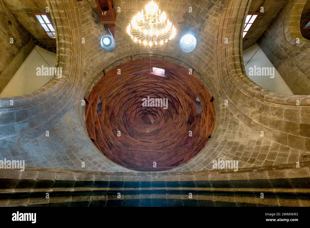Muslim pulpit hi-res stock photography and images - Alamy