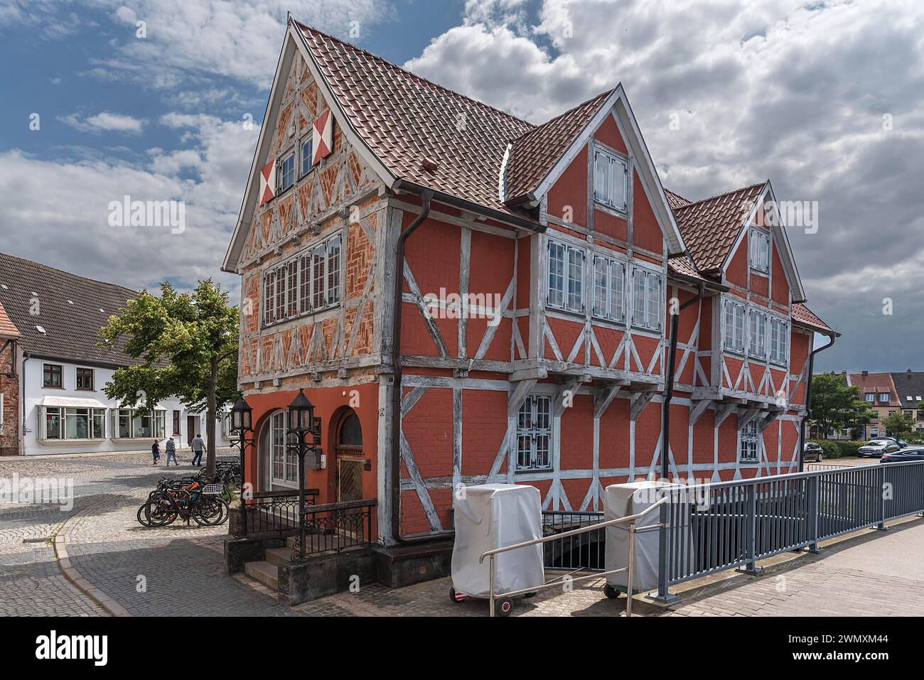 Vaults, heritage-protected half-timbered house, built around 1550 ...