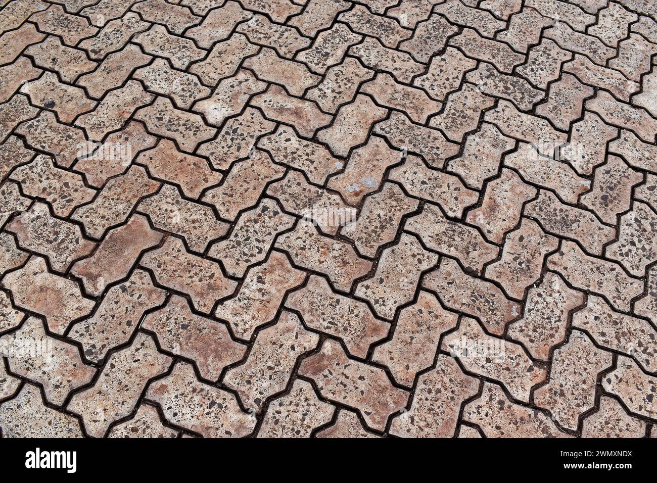Blocks cement hi-res stock photography and images - Alamy