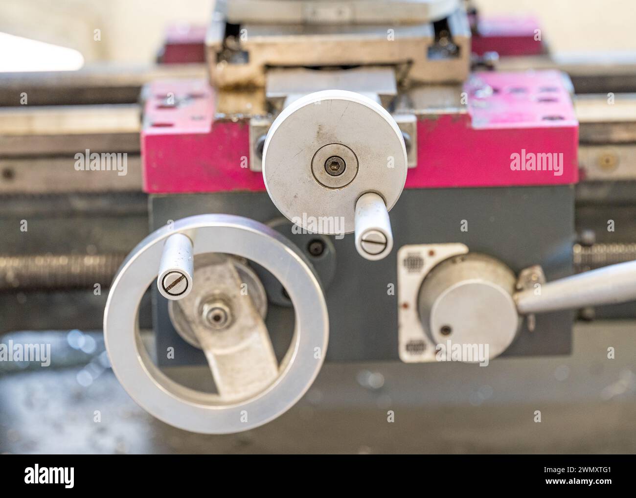 Cam mechanism machine hi-res stock photography and images - Alamy