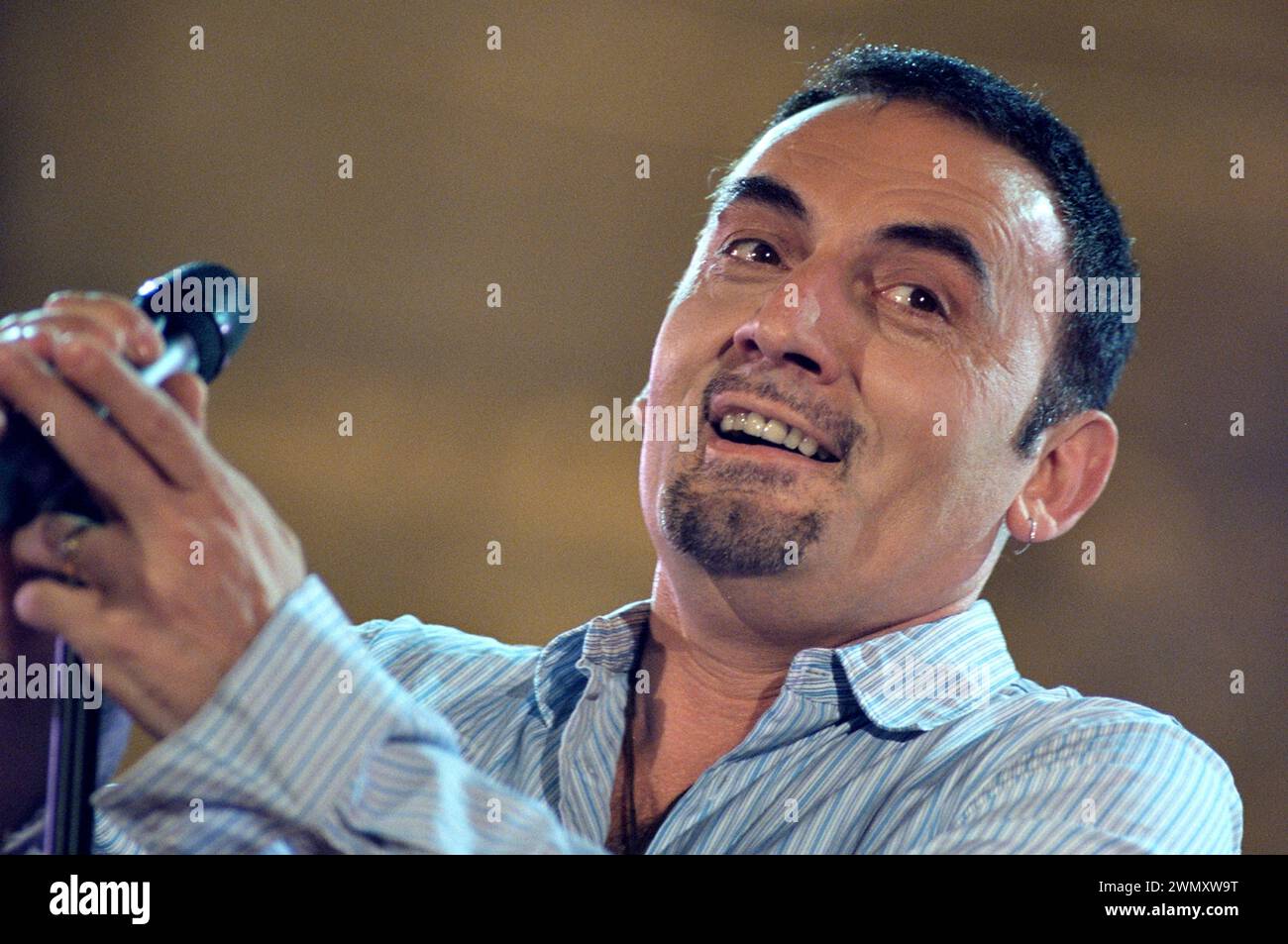 Mango foto 2002 hi-res stock photography and images - Alamy