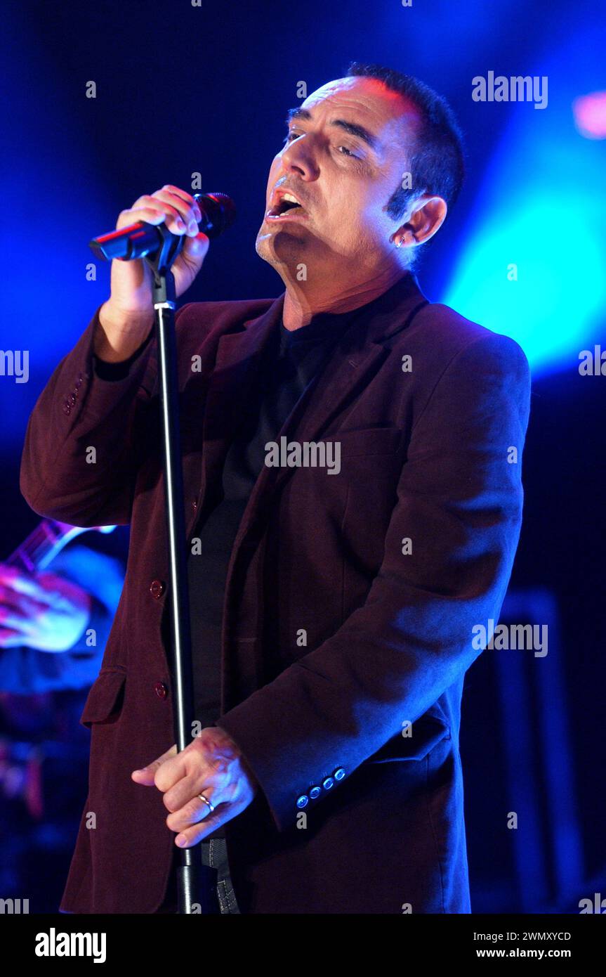 Milan Italy 17/11/2005: Pino Mango, Italian singer, during the ...