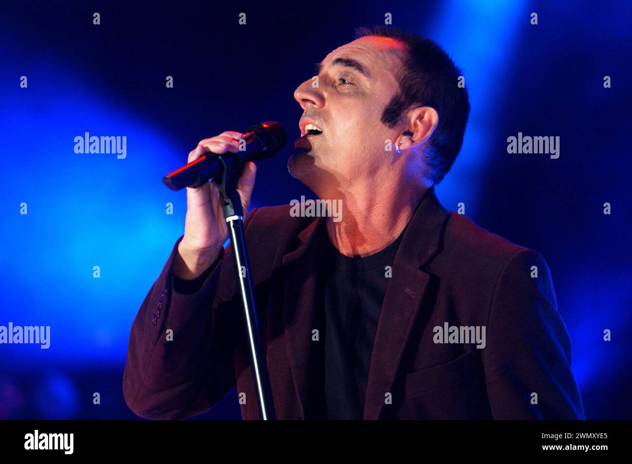 Milan Italy 17/11/2005: Pino Mango, Italian singer, during the ...