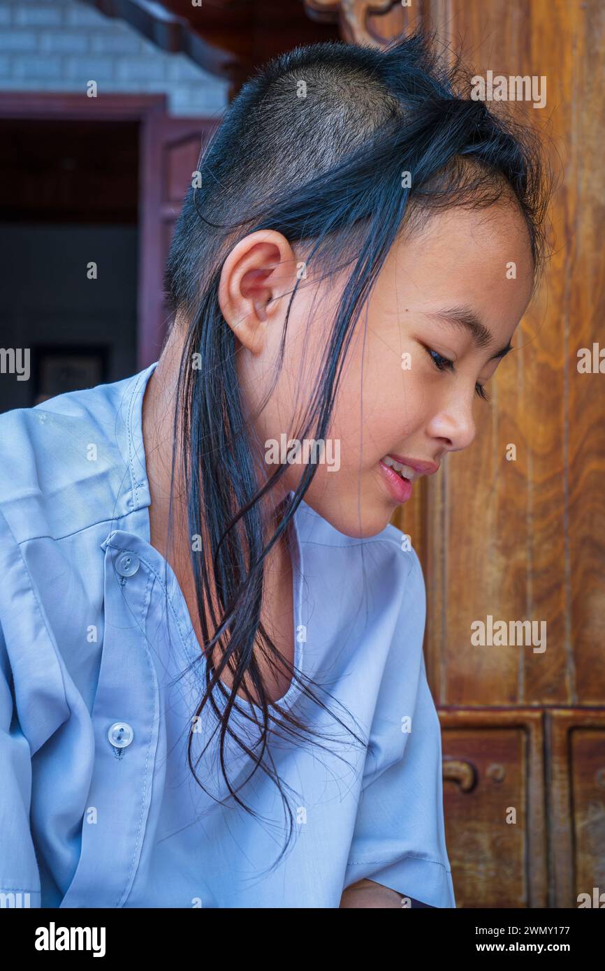 Vietnam, Mekong Delta, Kien Giang province, Ha Tien, young nun in Phat ...