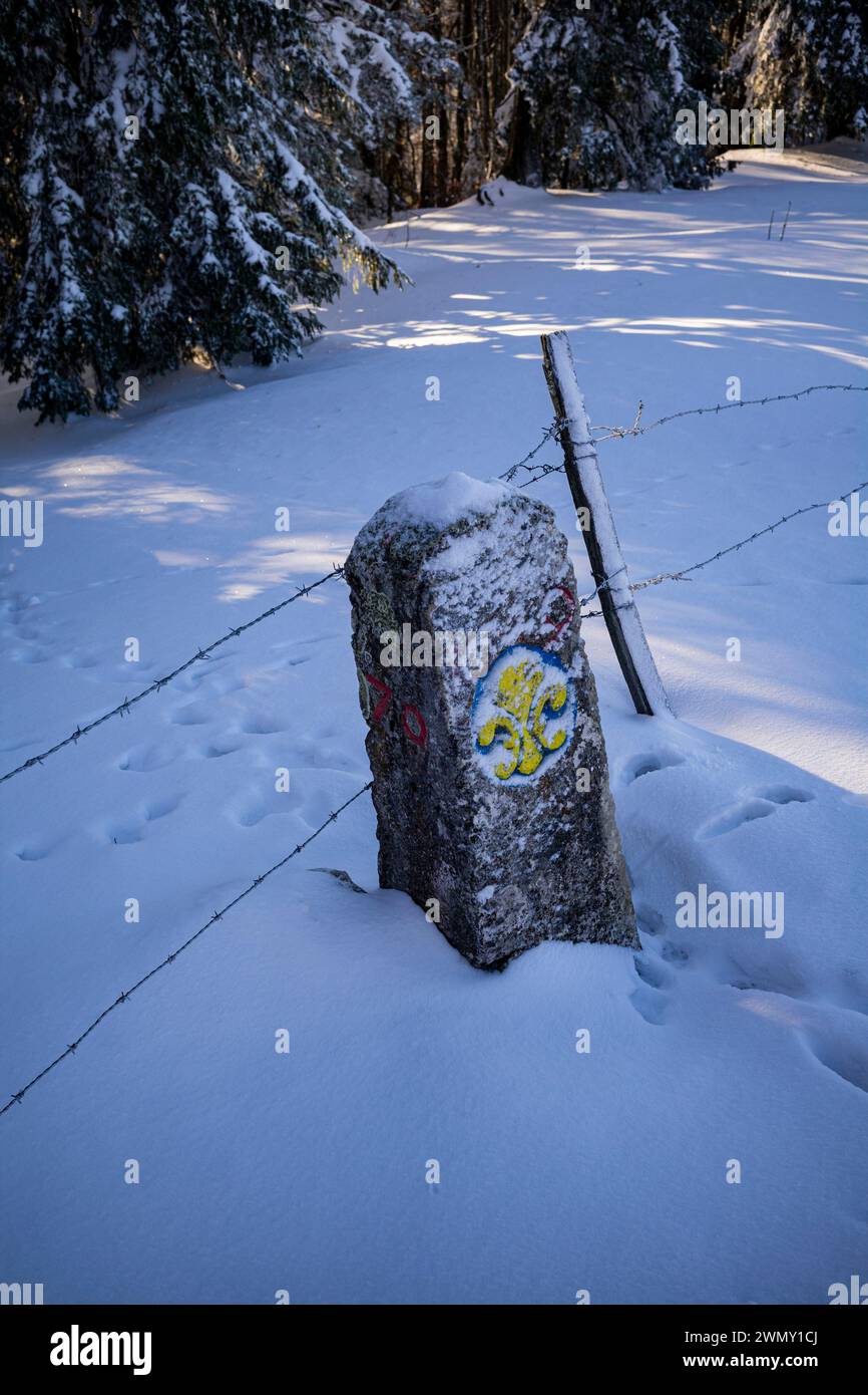 Swiss border hi-res stock photography and images - Alamy