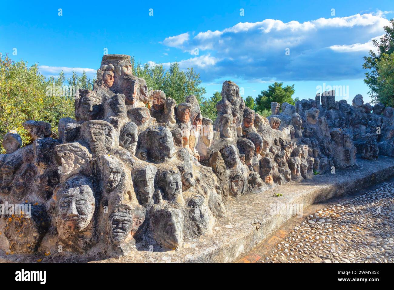 Agrigento museum head hi-res stock photography and images - Alamy