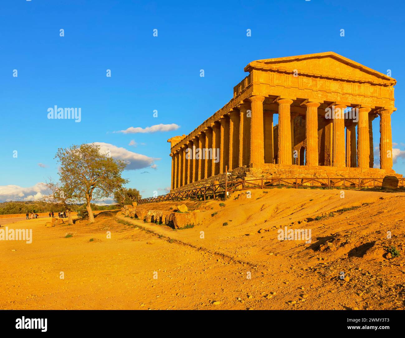 Italy, Sicily, Agrigento, Temple of Concord, Valley of the Temples ...