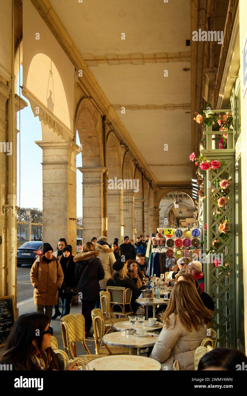 Cafe rivoli hi-res stock photography and images - Alamy