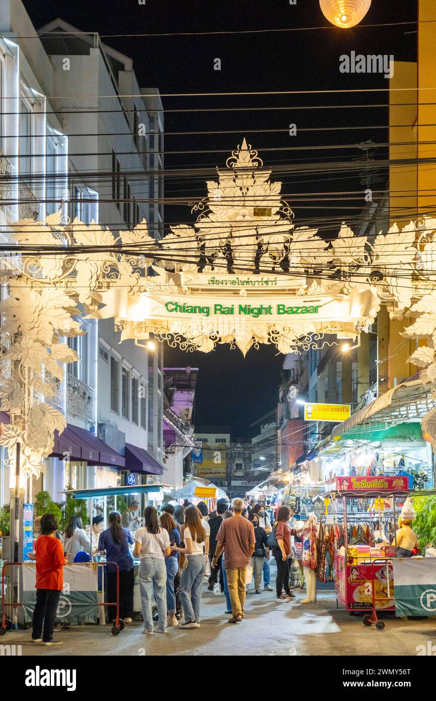 Thailand, Chiang Rai, night market, or Night Bazaar, street food stand ...
