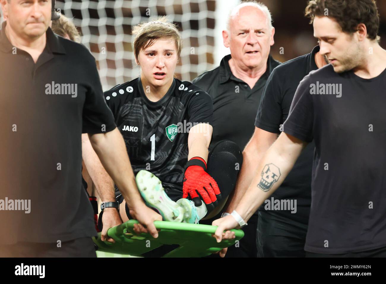 Maftuna jonimqulova football hi-res stock photography and images - Alamy