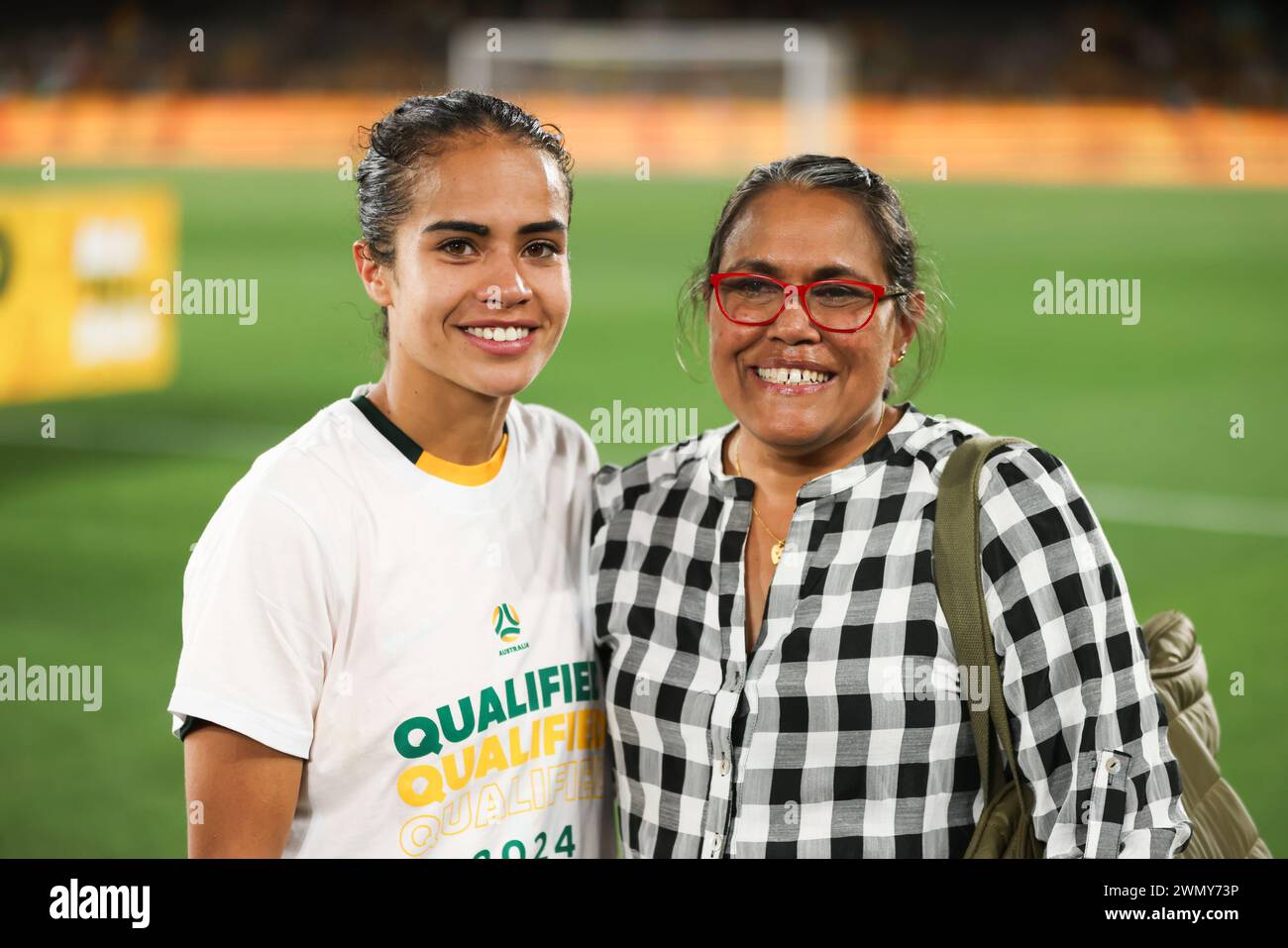 Mary fowler asian qualifiers hi-res stock photography and images - Alamy