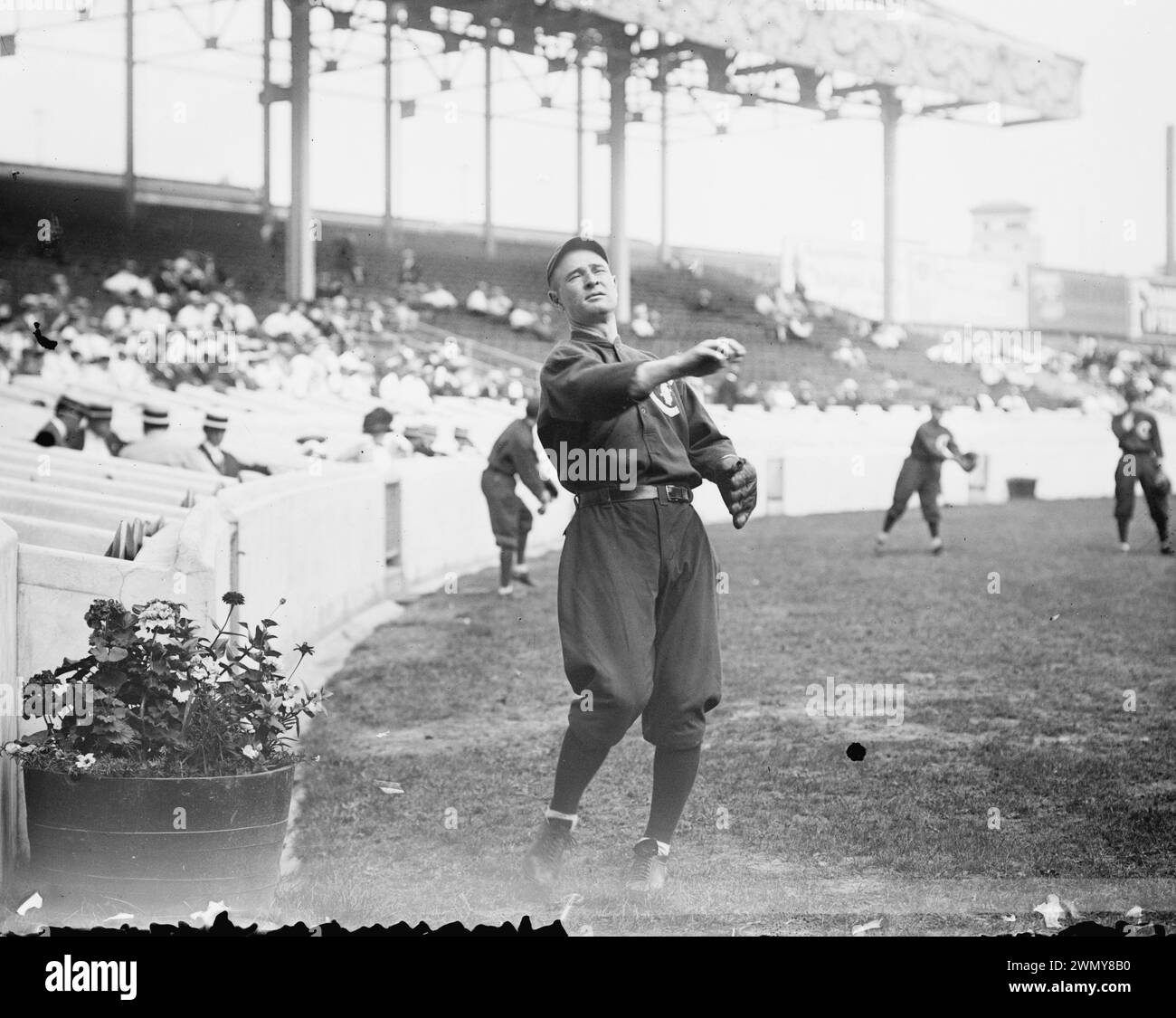 Frank Chance, Chicago Cubs, playing cactch in warm up at Polo Grounds ...