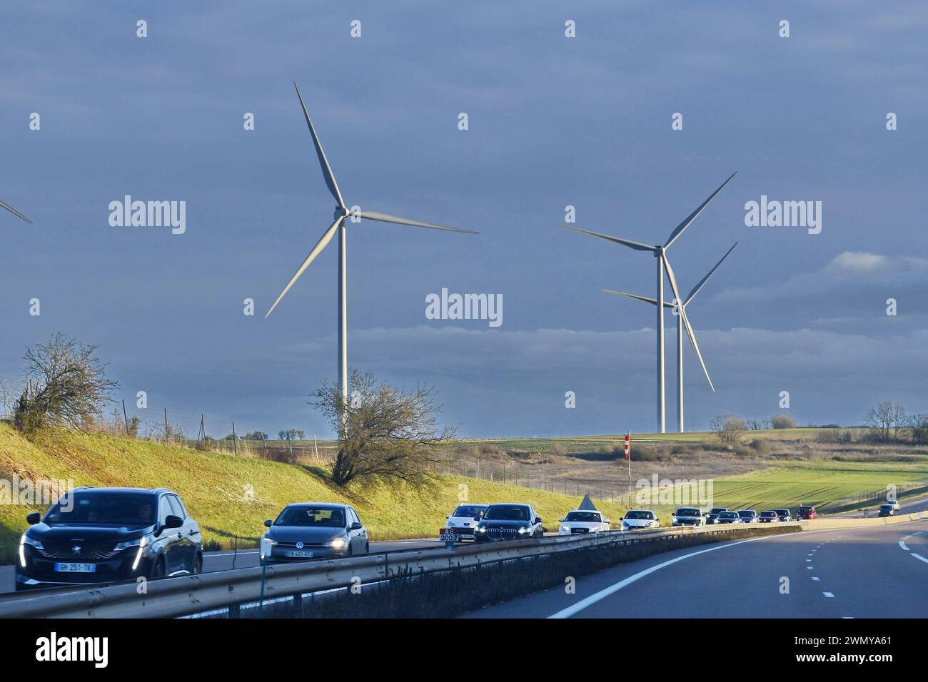 France, Loiret, A71 freeway, wind turbines, traffic, roads Stock Photo ...