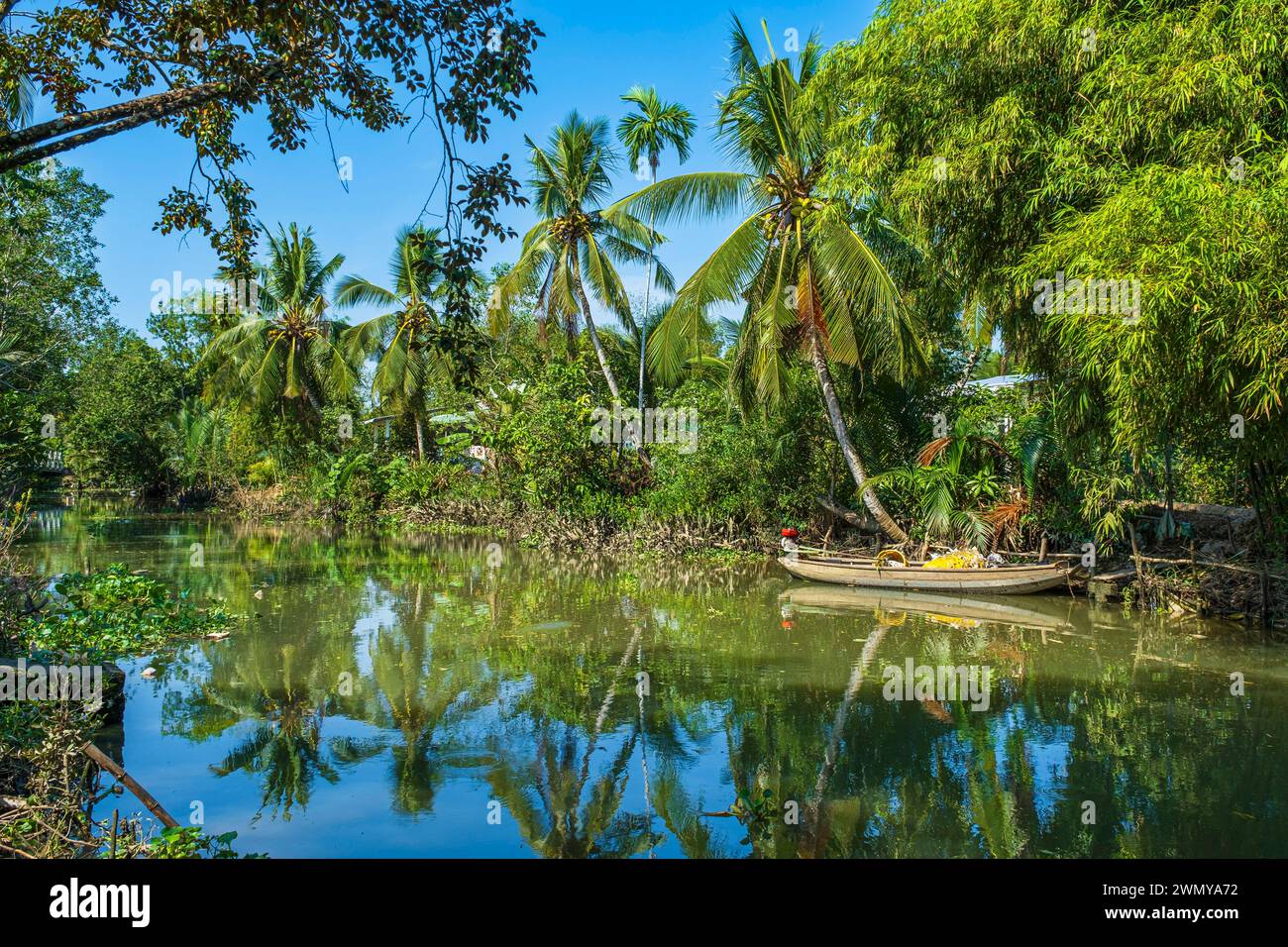 Vietnam, Mekong Delta, canals in Phong Dien region Stock Photo - Alamy