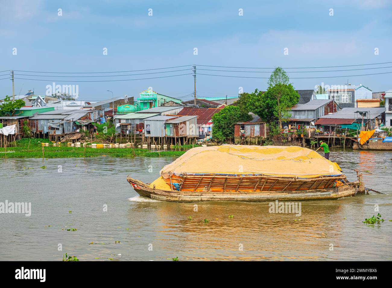 Vietnam, Mekong Delta, Sa Dec, navigation on Sa Dec river Stock Photo ...