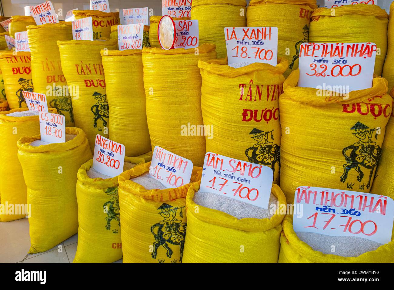 Vietnam rice varieties hi-res stock photography and images - Alamy