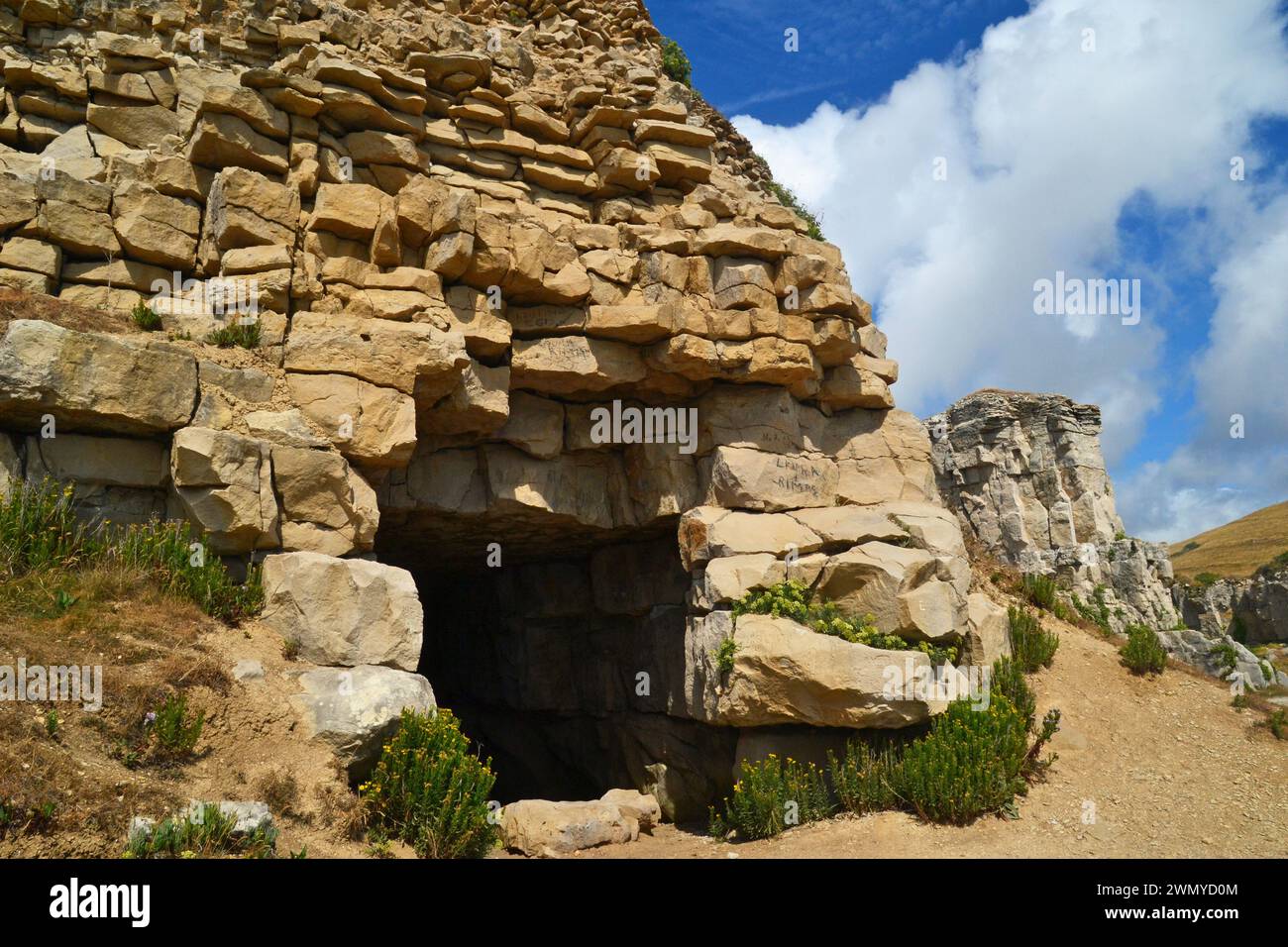 Old quarry hi-res stock photography and images - Alamy