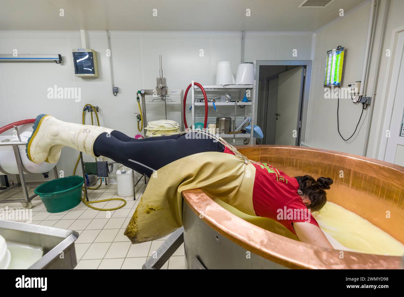 Woman laboratory vat hi-res stock photography and images - Alamy
