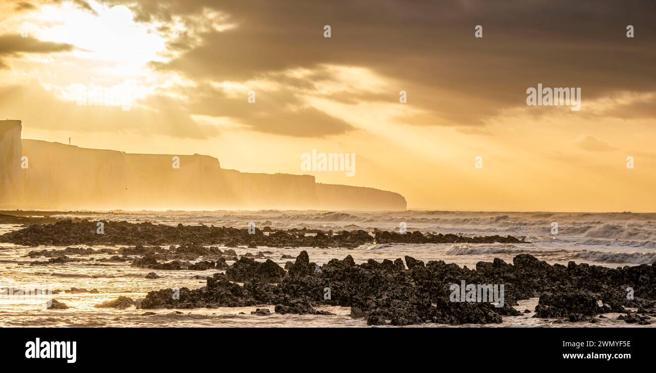 France, Somme, Baie de Somme, Ault, sunset over the Picardy cliffs ...