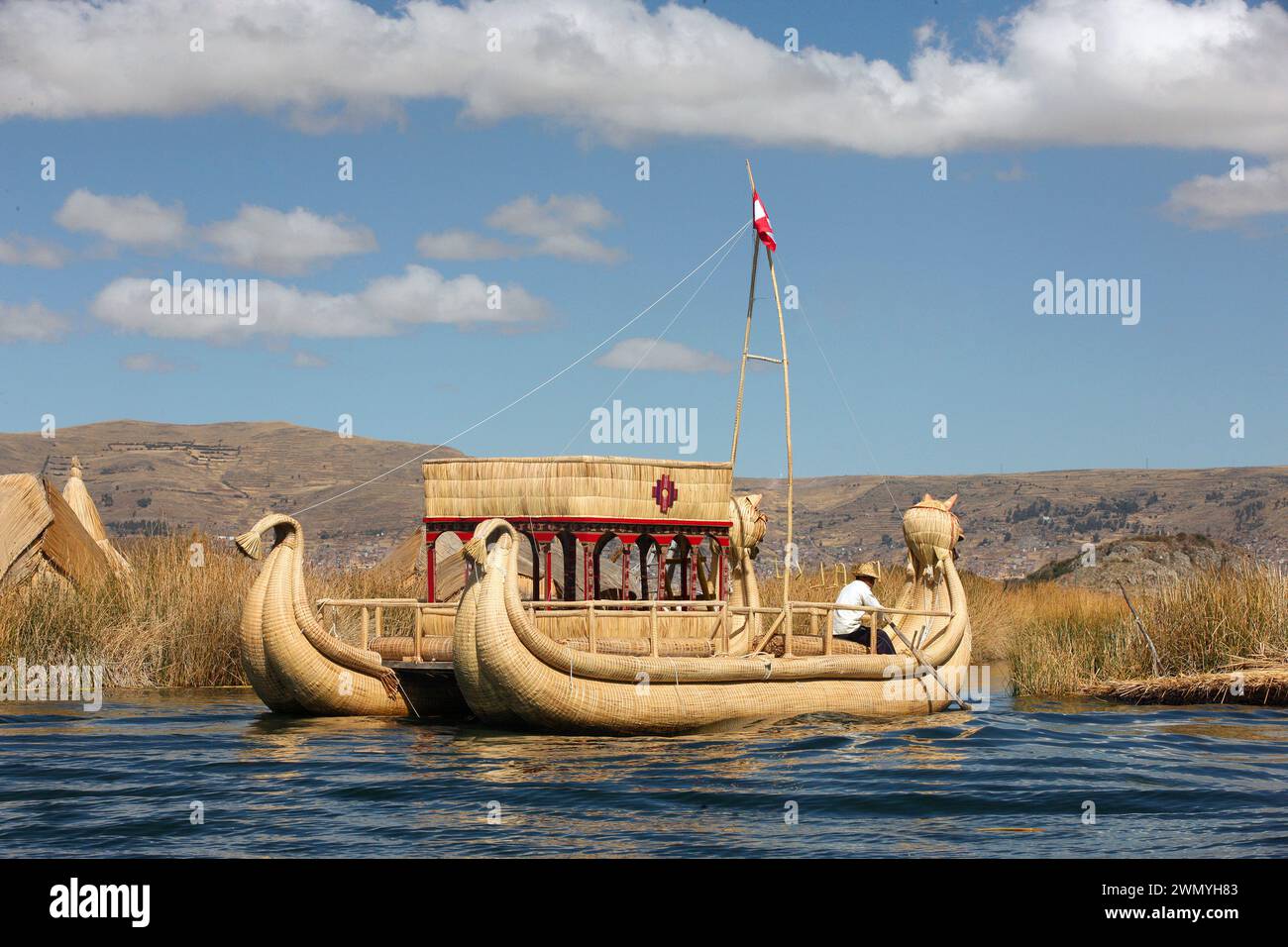 Reed boat california hi-res stock photography and images - Alamy