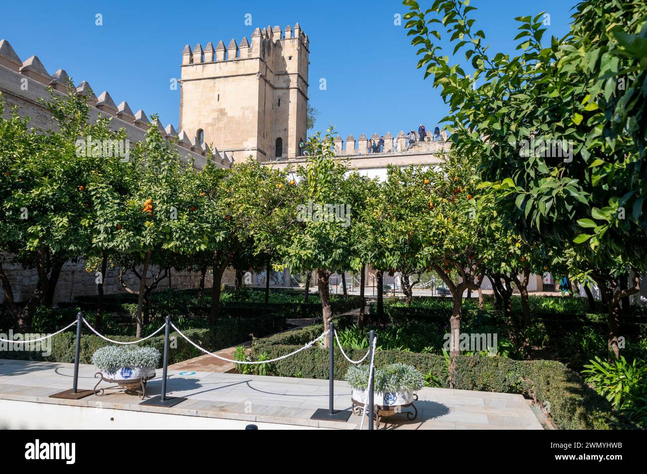 Spanish medieval architecture hi-res stock photography and images - Alamy