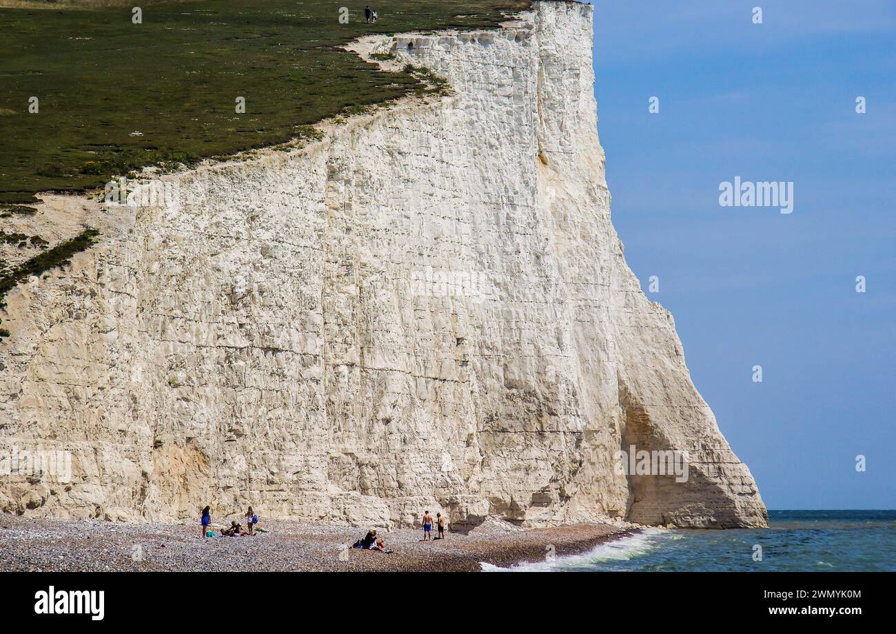 White Cliffs overlooking beach at Cuckmere Haven, East Sussex with ...