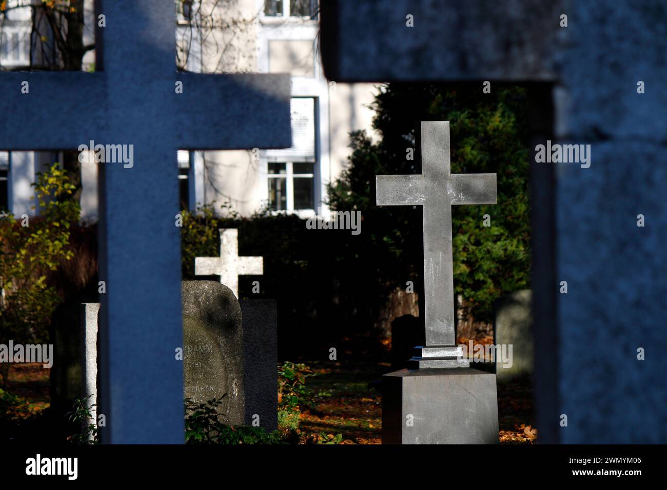 Impressionen - Invalidenfriedhof, Berlin-Mitte Stock Photo - Alamy