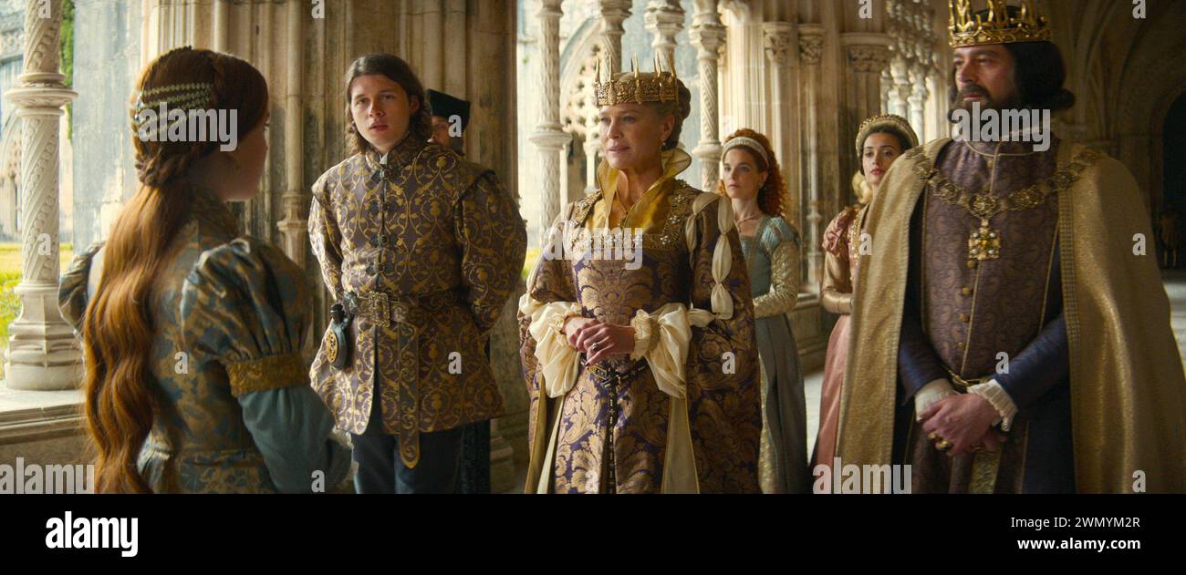 DAMSEL, front, from left: Millie Bobby Brown, Nick Robinson, Robin ...