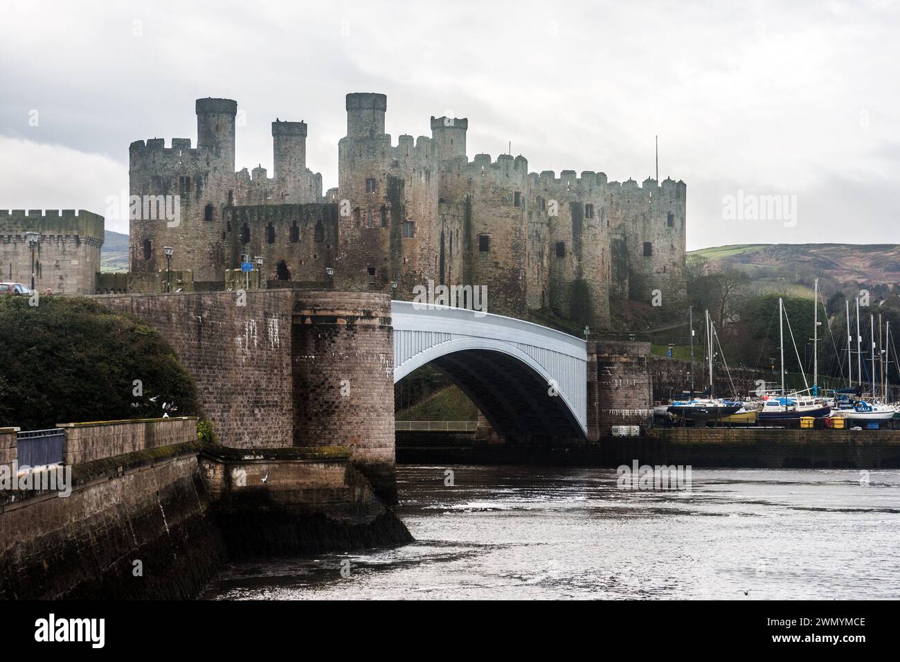 Conwy Castle was built by Edward I between 1283 and 1287. The road ...