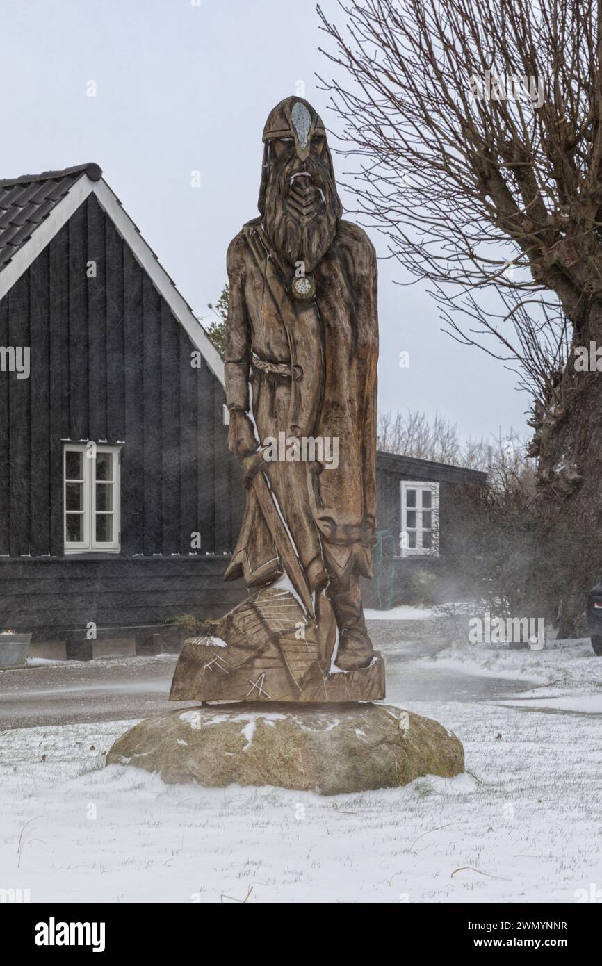 Golden harald hi-res stock photography and images - Alamy