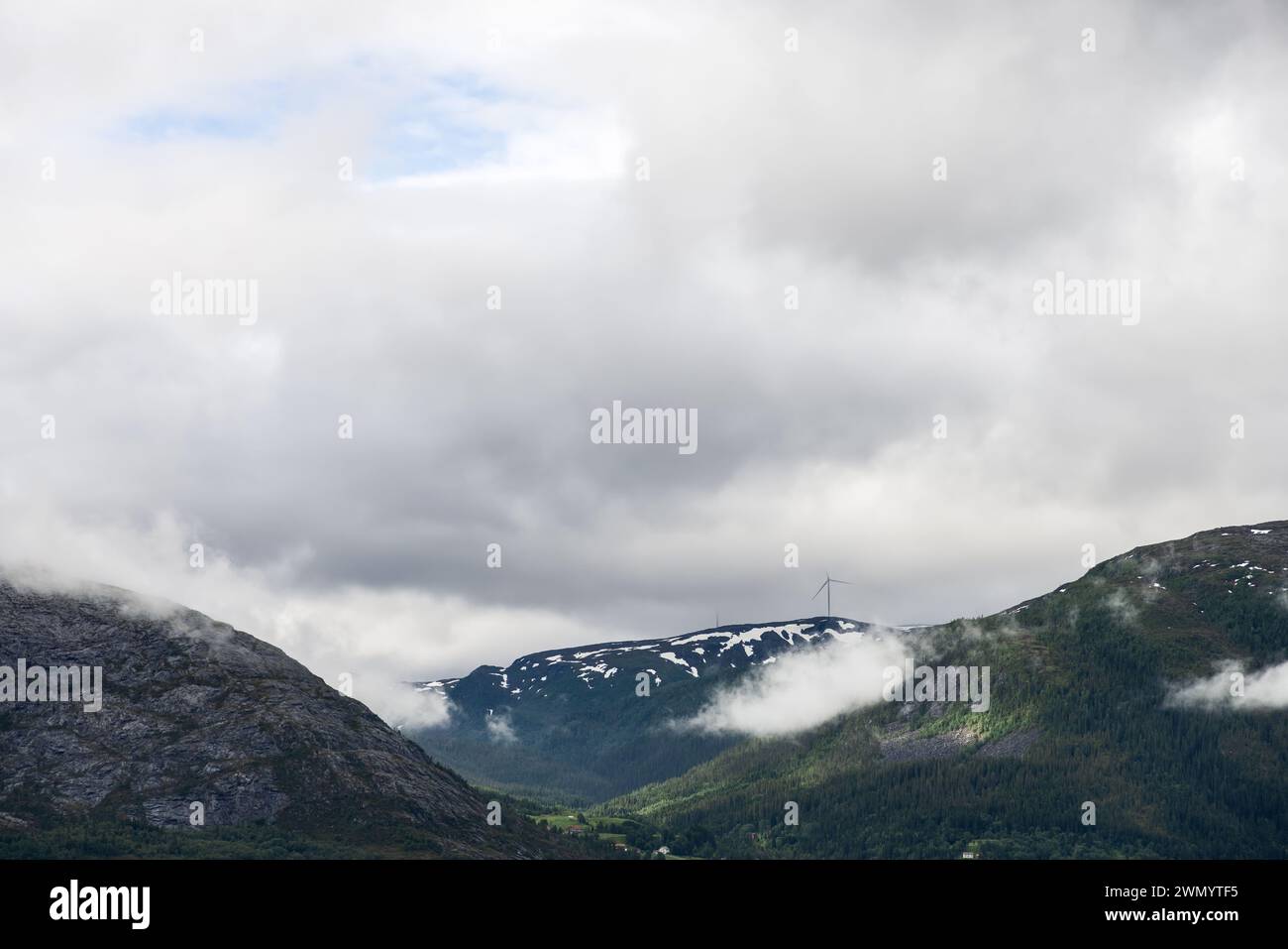Scandinavian mountain range hi-res stock photography and images - Alamy