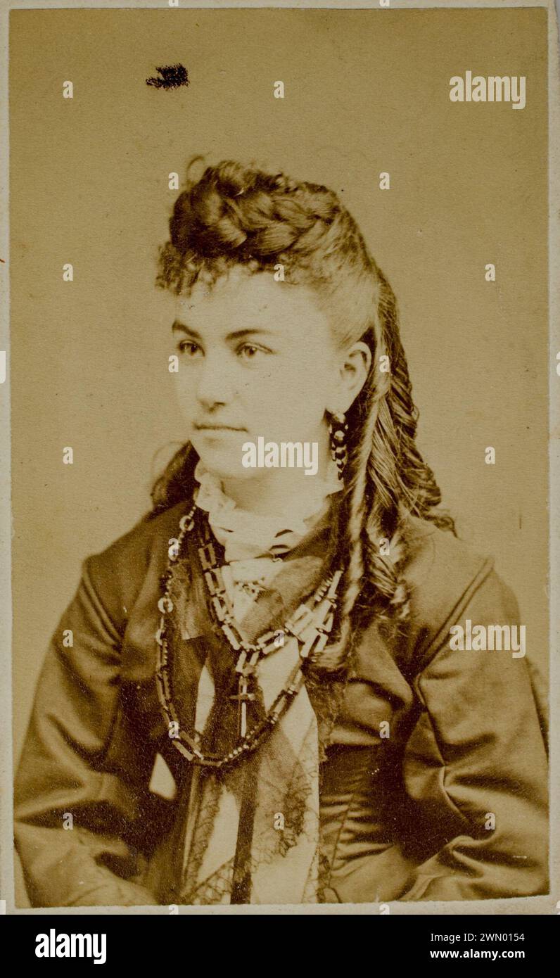 Wombolt, Lena Sullivan. Wombolt, Lena Sullivan Stock Photo - Alamy