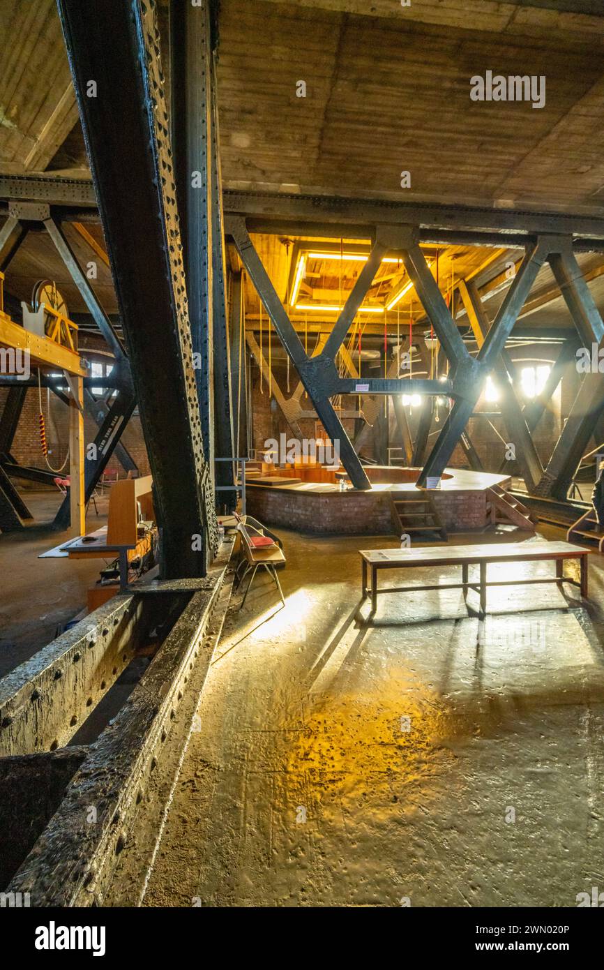 Church bell ropes ringing hi-res stock photography and images - Alamy