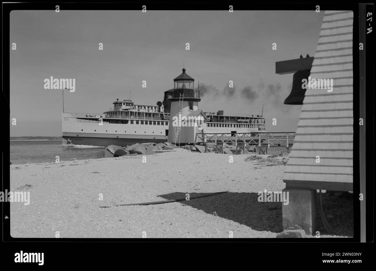 Brant Point Lighthouse, Nantucket. Brant Point Lighthouse, Nantucket ...