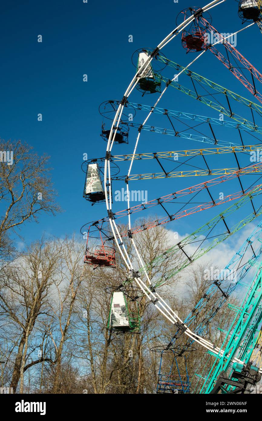 Sparkling ferris wheel hi-res stock photography and images - Alamy