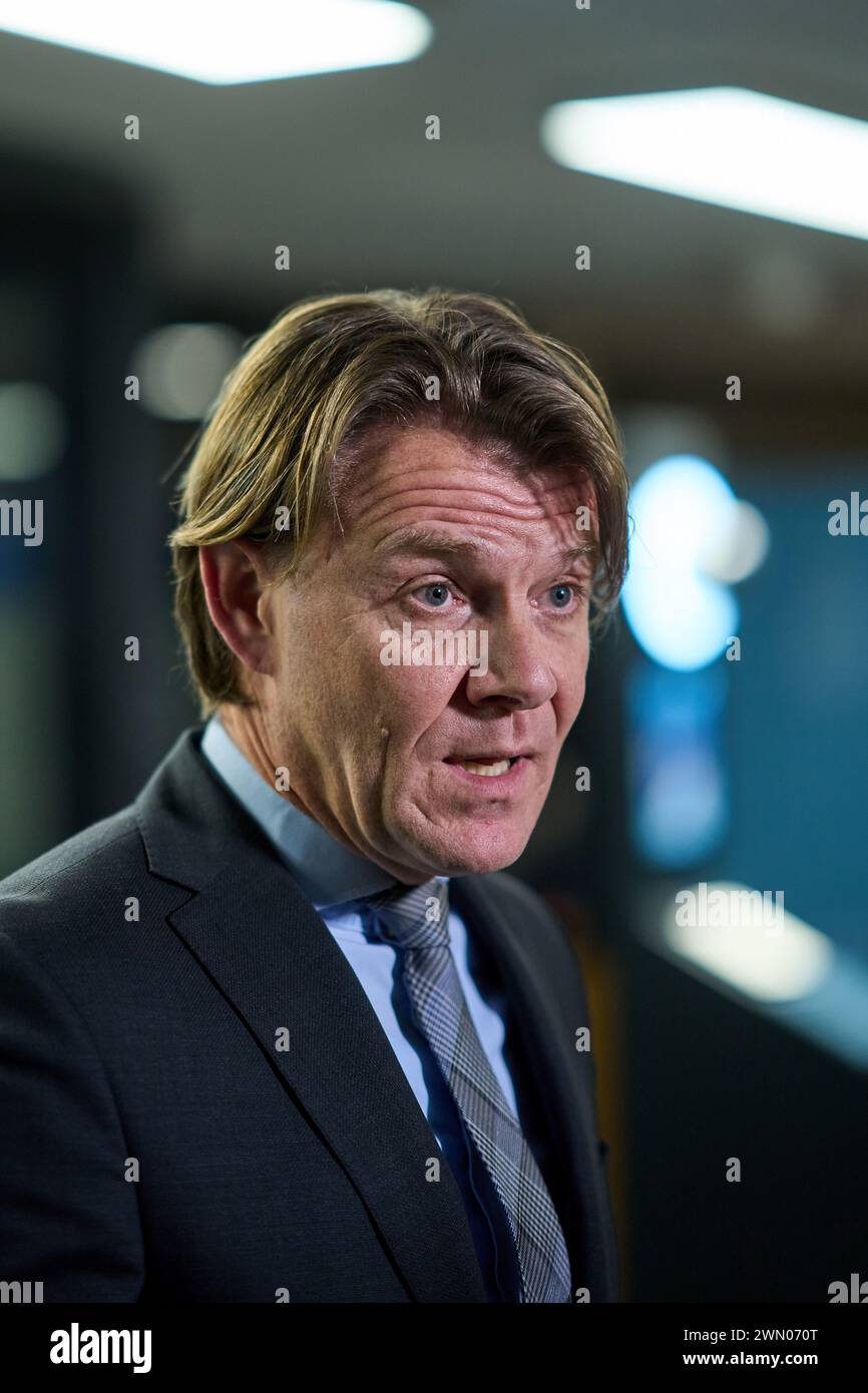 THE HAGUE - Informer Kim Putters after the new rounds of discussions ...