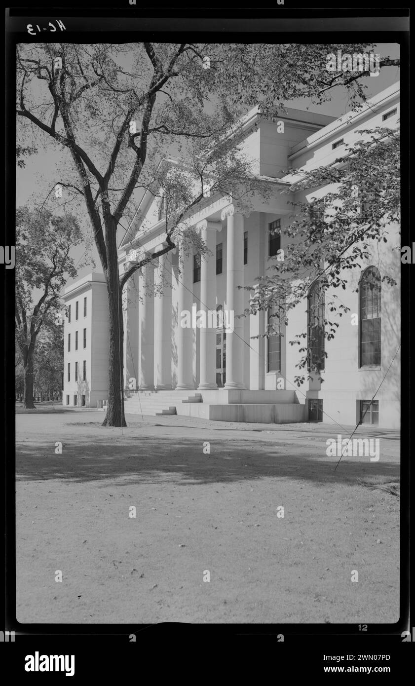Littauer center Black and White Stock Photos & Images - Alamy