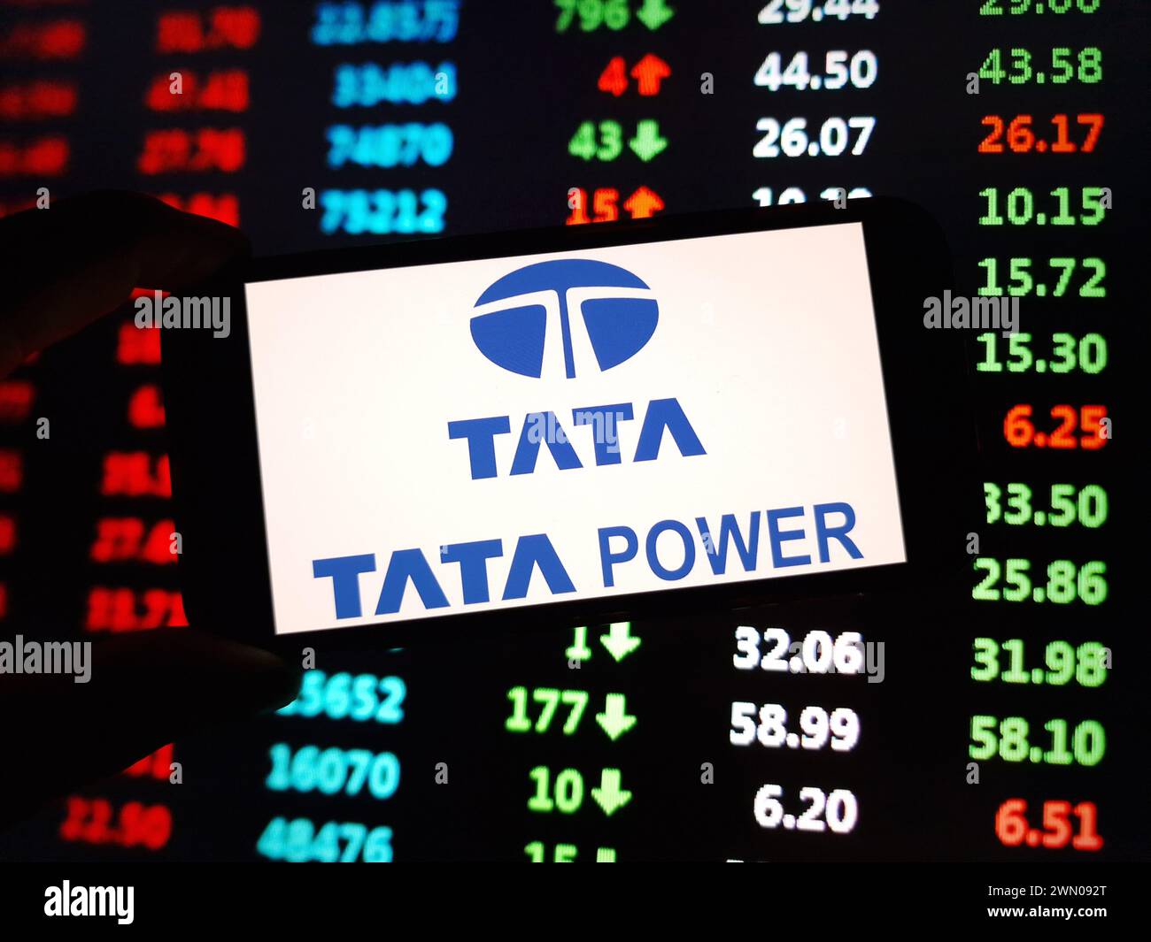 Tata power share hi-res stock photography and images - Alamy