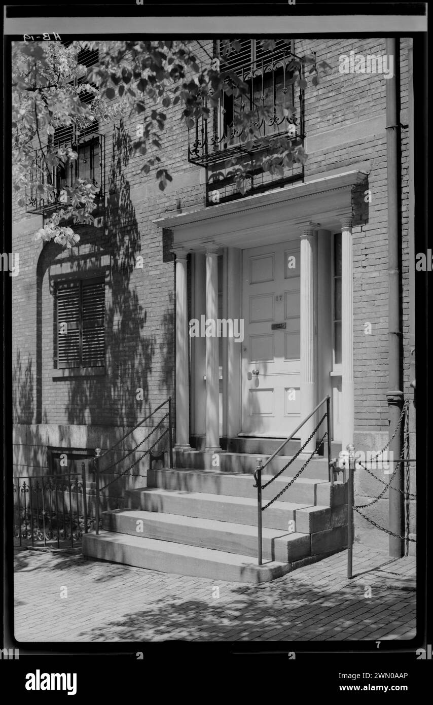 Chestnut street boston hi-res stock photography and images - Alamy