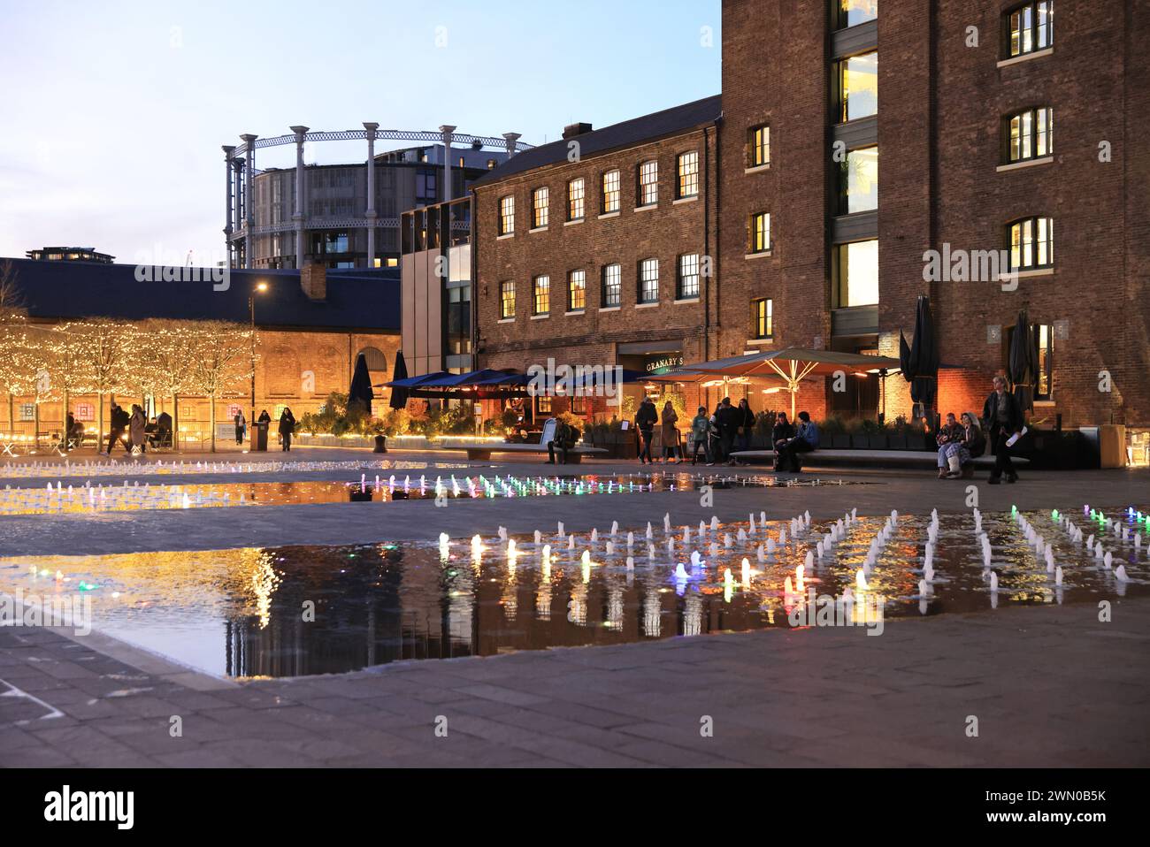 Kings cross neighbourhood hi-res stock photography and images - Alamy