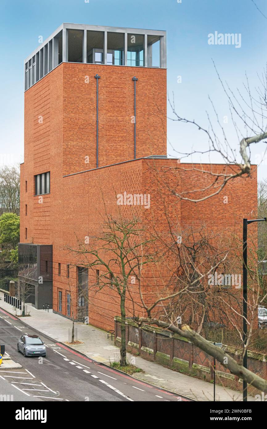 Lambeth palace library hi-res stock photography and images - Alamy