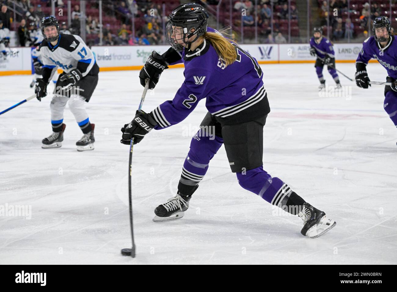 MINNEAPOLIS, MN - FEBRUARY 27: Minnesota defender Lee Stecklein (2 ...