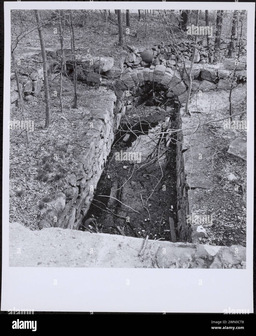 Deborah Sampson Rd. & Billings St., Mann's Mill area, site of wheel ...