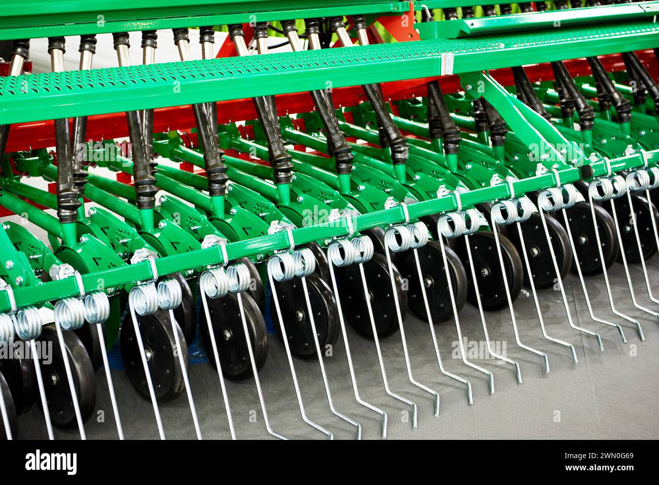 Seed drill hi-res stock photography and images - Alamy