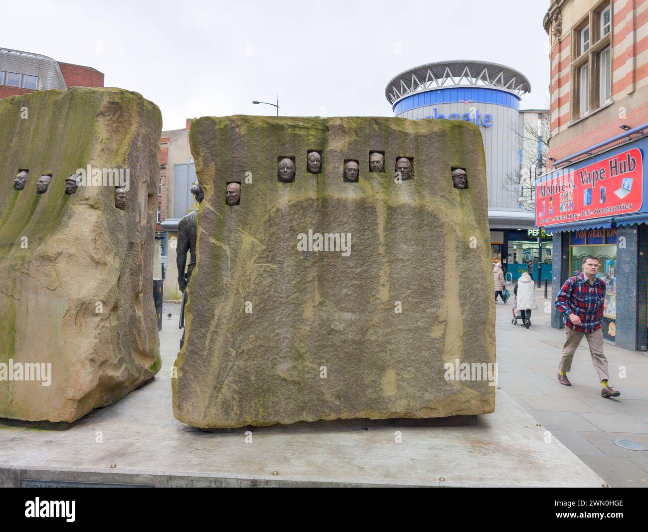 Mining statue hi-res stock photography and images - Alamy