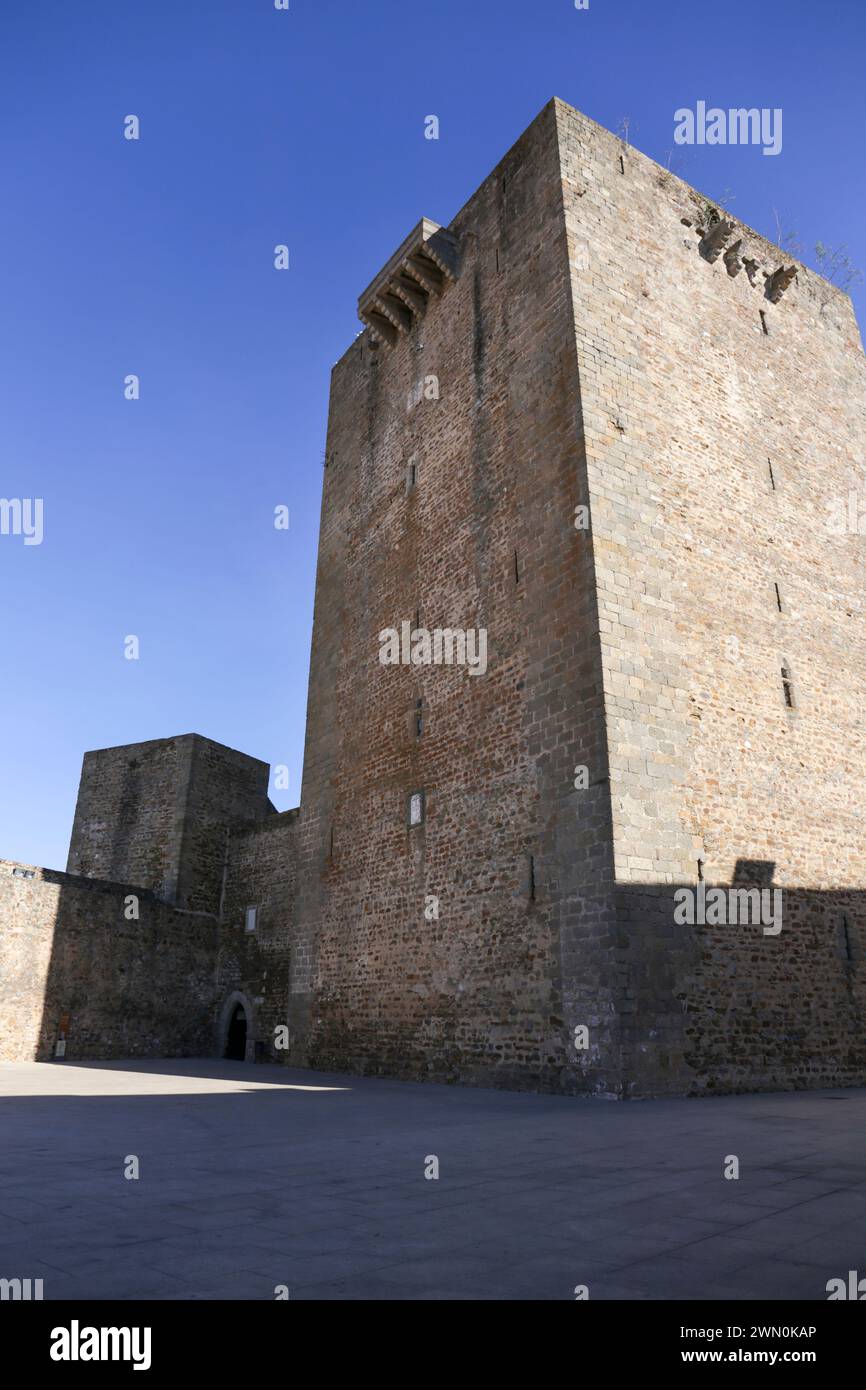 Medieval wall of olivenza hi-res stock photography and images - Alamy