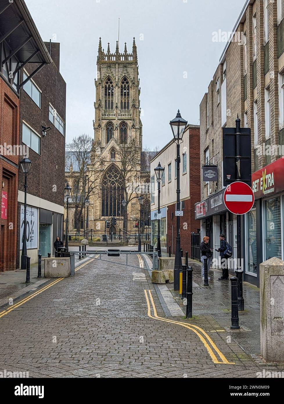 St george minster doncaster hi-res stock photography and images - Alamy