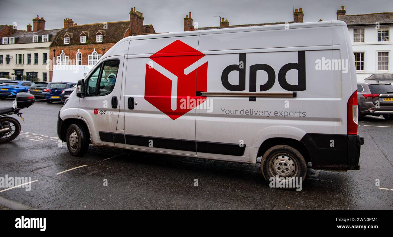 Dpd delivery van hi-res stock photography and images - Alamy