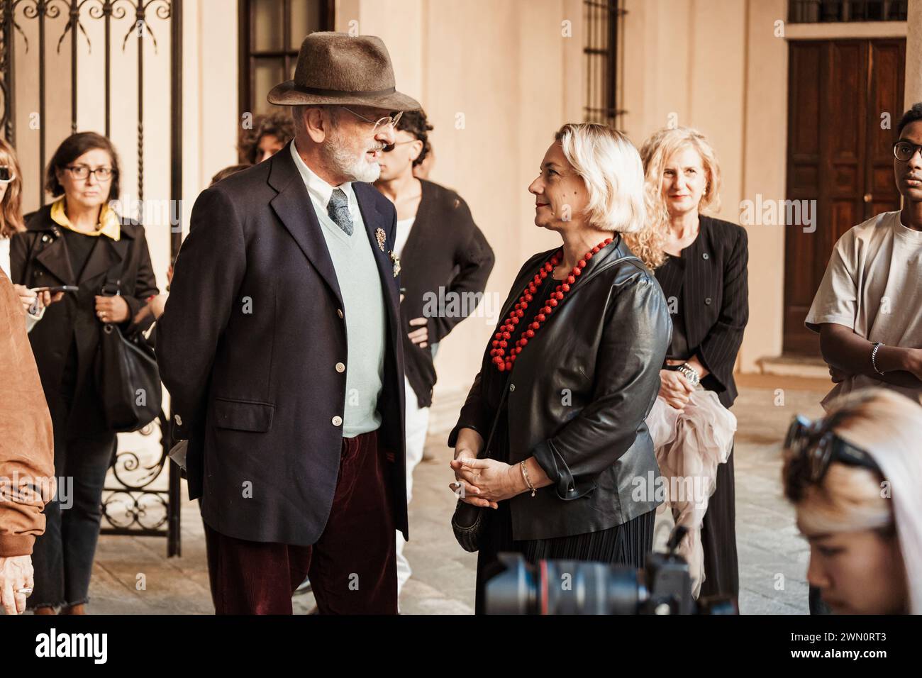 Fashion show 2024 italy hi-res stock photography and images - Alamy