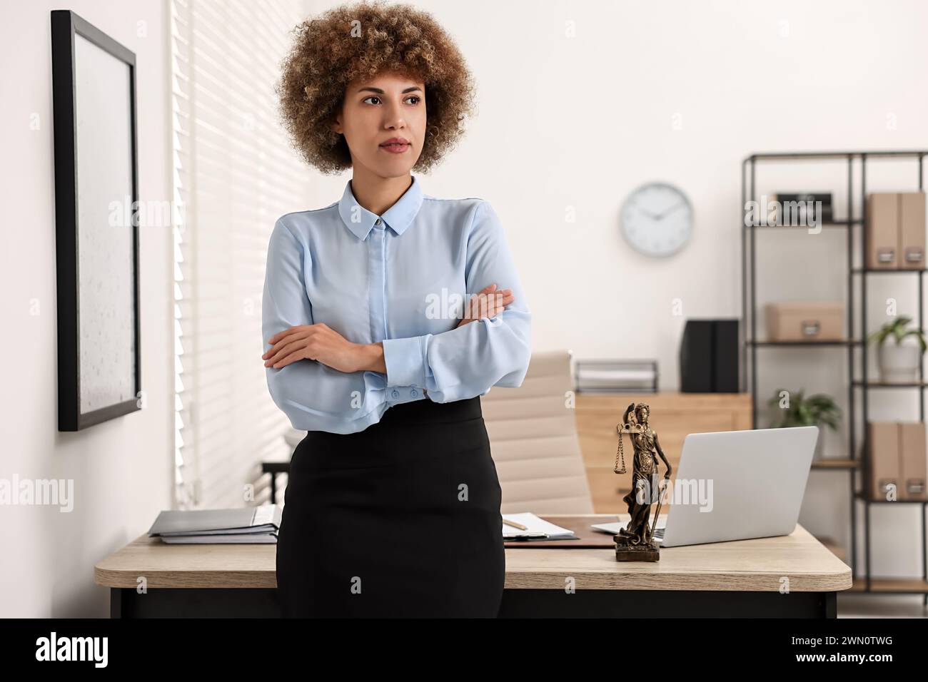 Female notary hi-res stock photography and images - Alamy